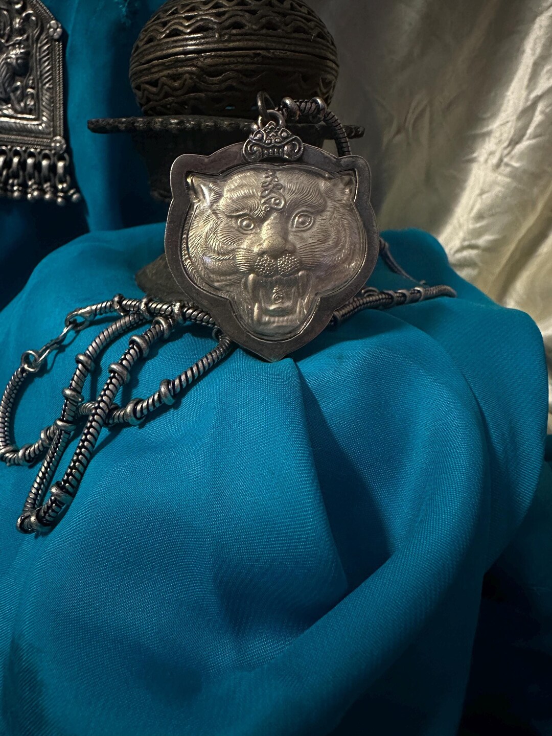 PROTECTION CAT AMULET * Thai Buddhist Temple Cat Protection * Temple ...