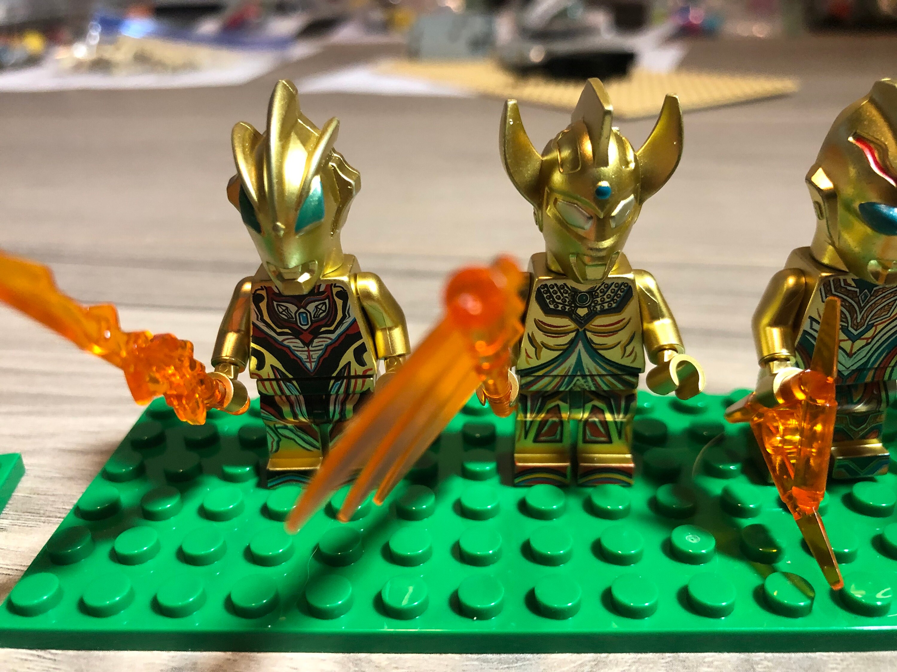 Alien Gold Warrior Custom Minifigure With Weapons - Etsy