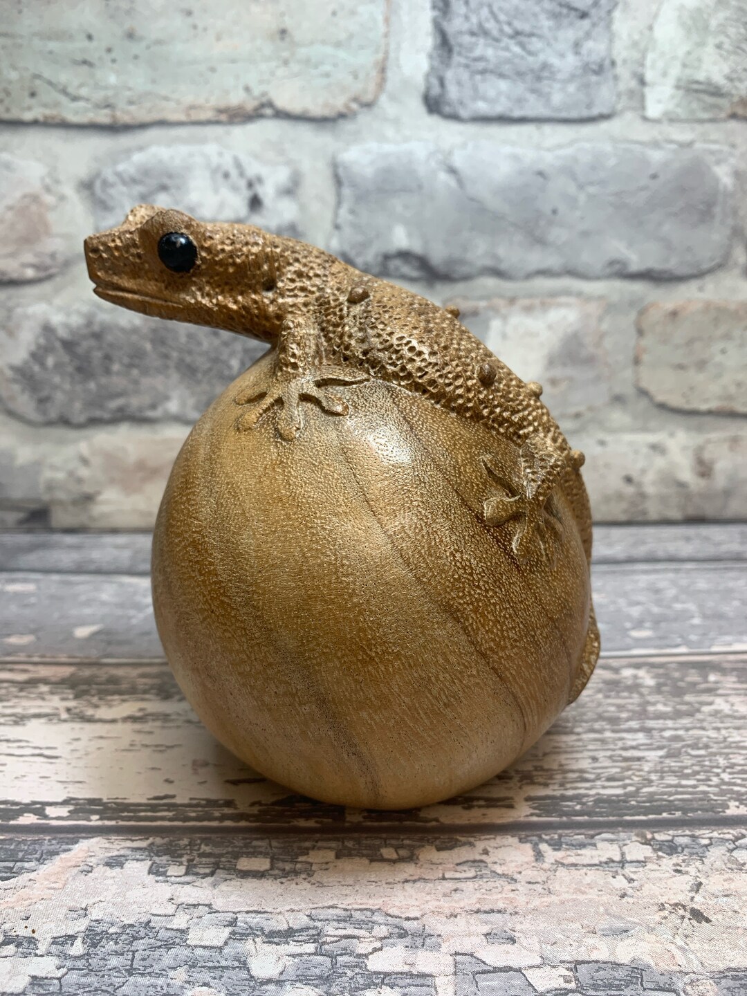 Hand Carved Wooden Gecko, Reptile Art, Gifts for Her, Gifts for Him ...