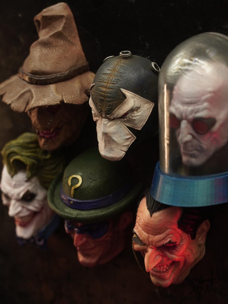 THE RIDDLER, Handmade Sculpture Bust, Hand Painted Sculpture Art, Hand ...