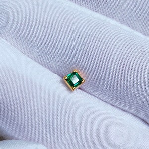 Natural Emerald Nose Stud, Emerald Nose Pin, 18k Gold Nose Stud, Natural Emerald Nose Gold Stud ...