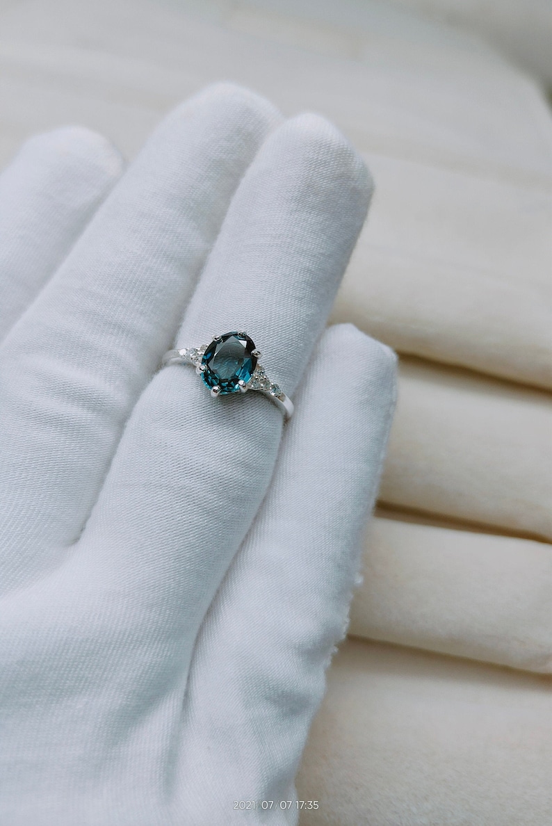 Teal Sapphire Ring, Oval Cut Teal Sapphire Ring, 925 Sterling Silver ...