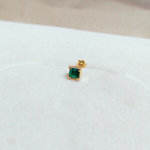Natural Emerald Nose Stud, Emerald Nose Pin, 18k Gold Nose Stud ...
