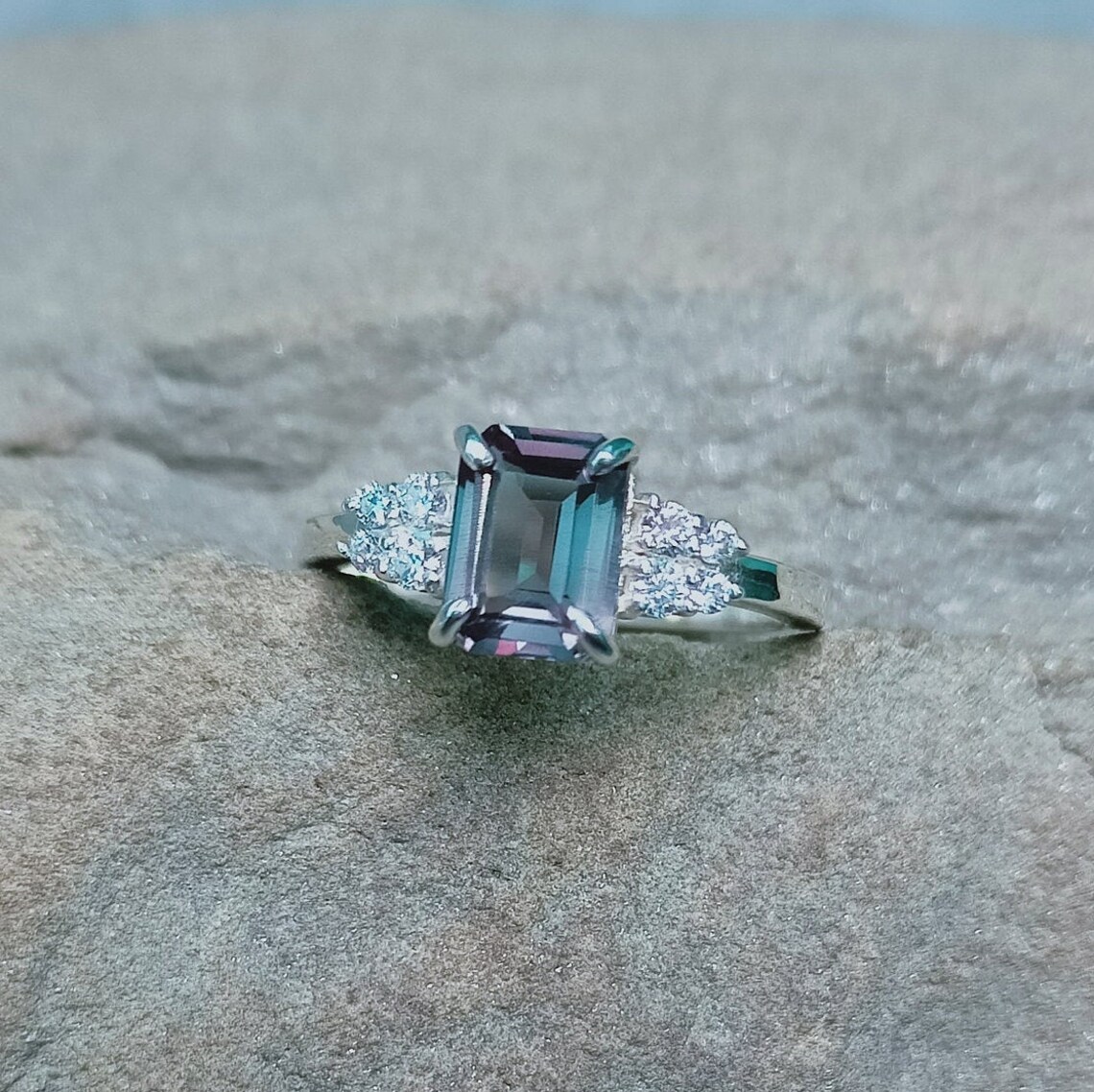 Anillo de alexandrita anillo de alexandrita creado por | Etsy