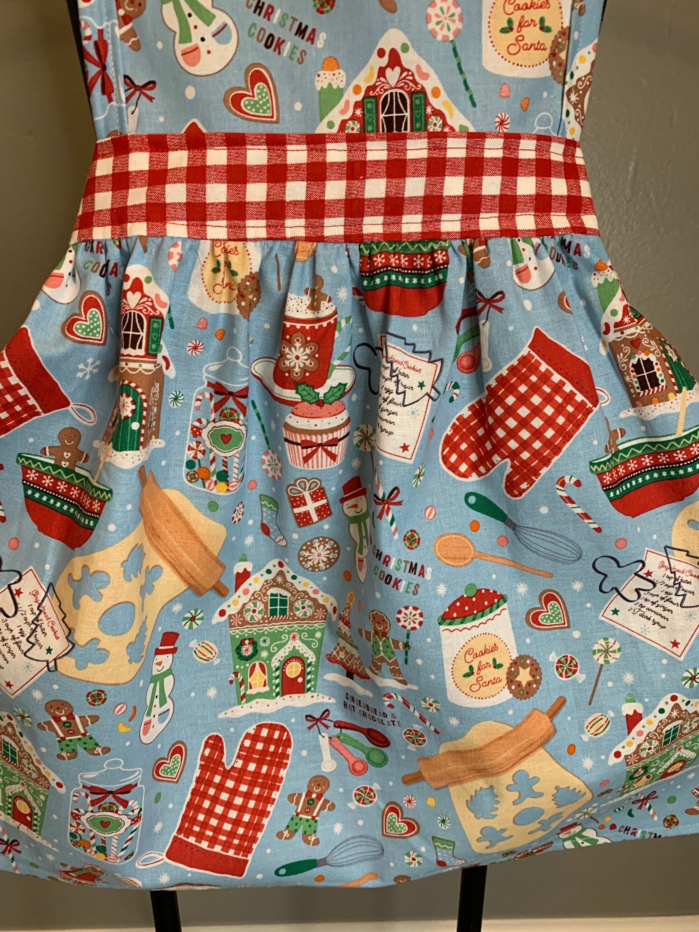 Christmas Gingerbread Girls Apron - Etsy