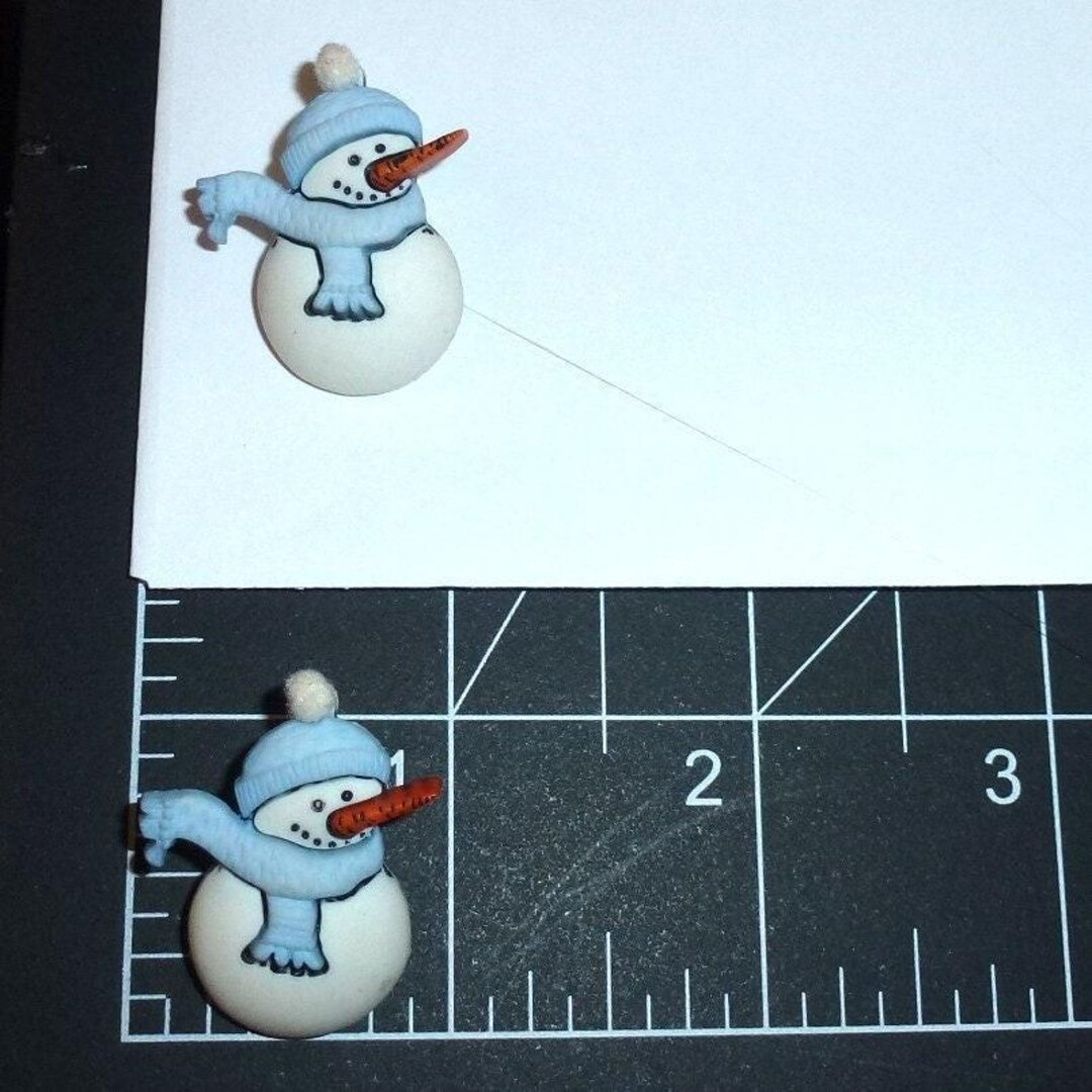 Snowman Blue Scarf Carrot Nose Buttons Plastic Sew on Button 8 Ct. (r40 ...