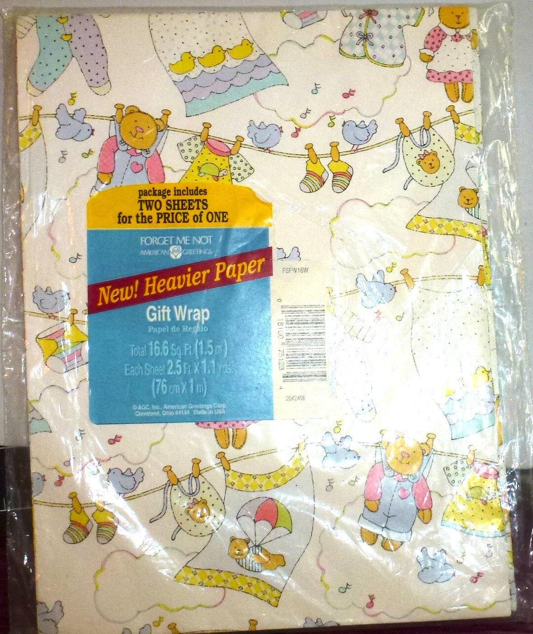 Baby Shower Gift Wrap Paper Wrapping Teddy Bears Clothing Laundry Line ...