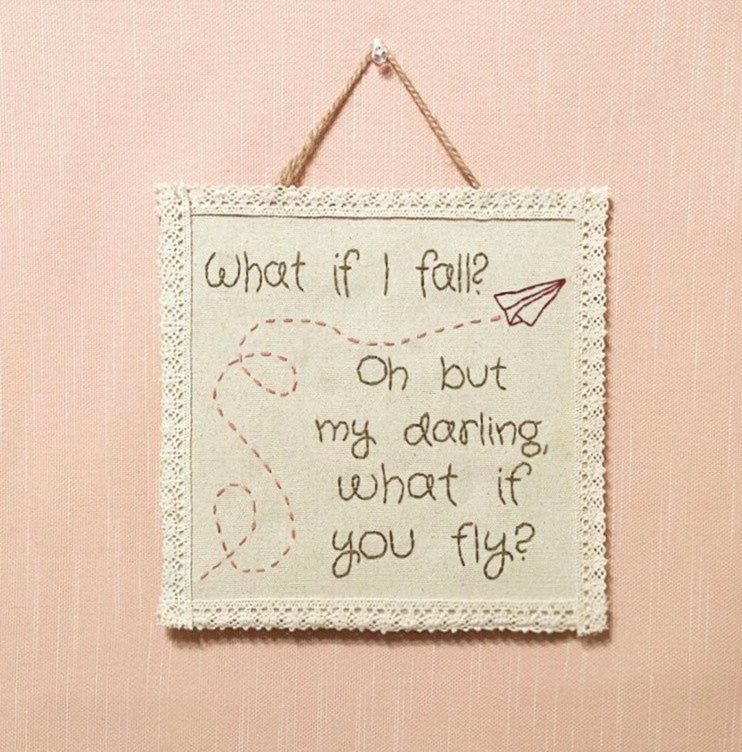 Signe de citation de broderie, décor de maison, pendaison rustique de ...
