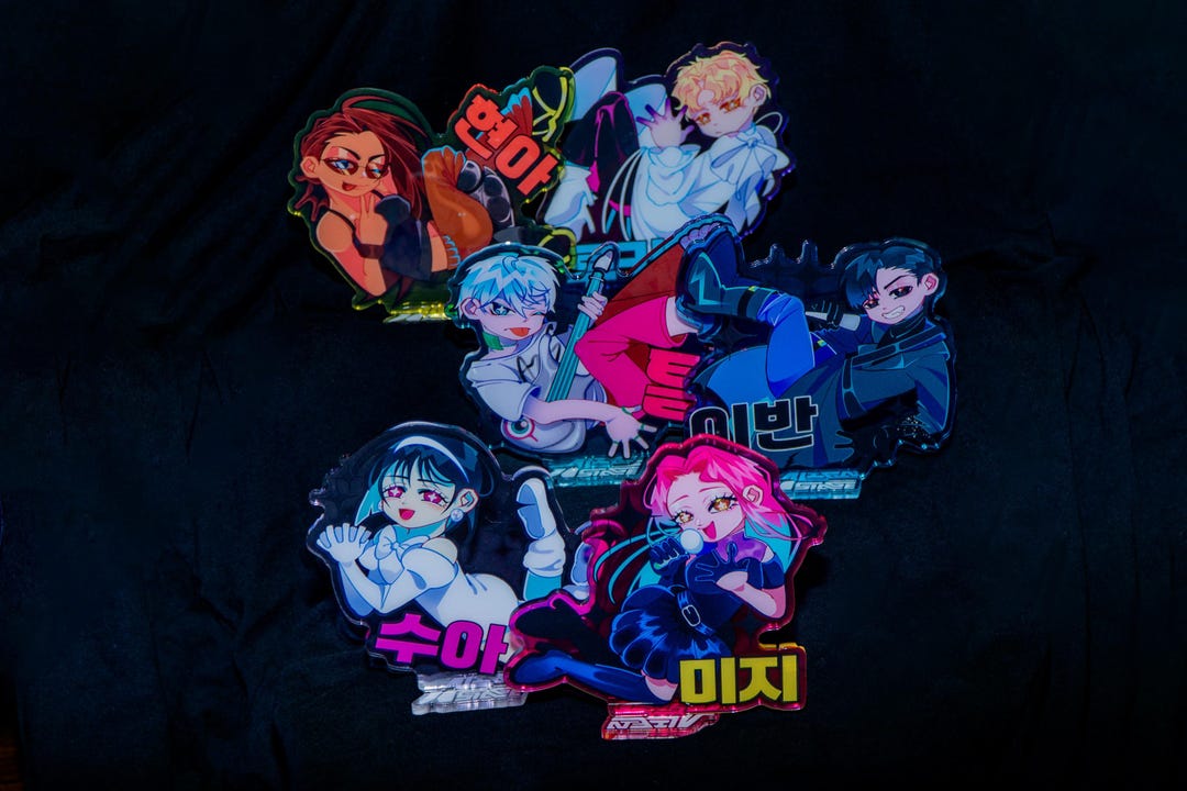 Alien Stage Standees - Etsy