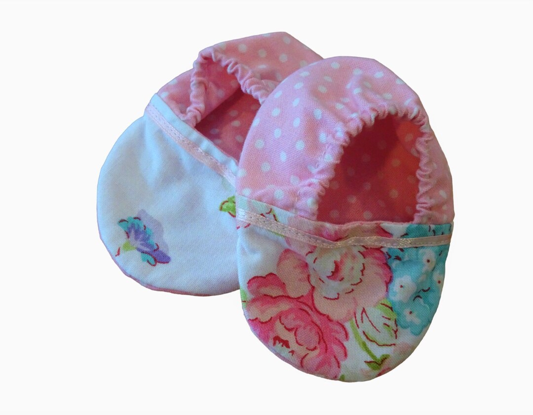 Baby Girl Booties 0-3 Months Newborn Booties Baby Shower - Etsy