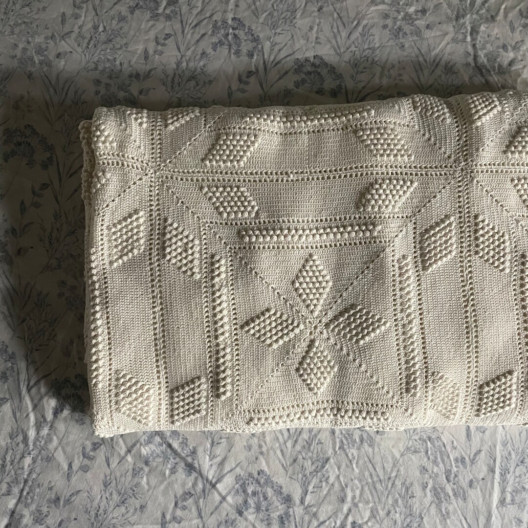 Vintage Heavy Handmade Afghan Bed Blanket,vintage Lace,ivory/83x 101 ...