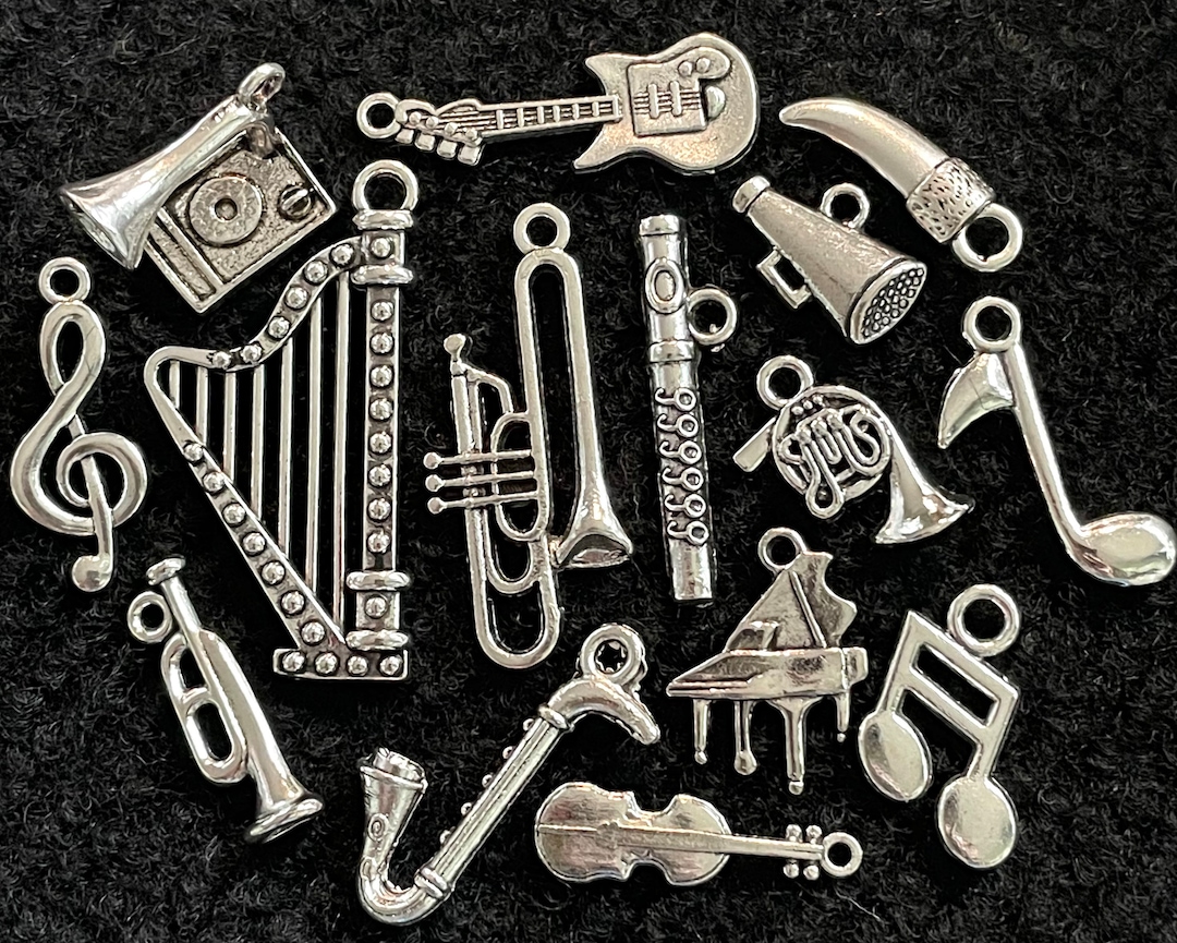 15 Piece Classical Music Lover & Instrument Themed Charm Assortment ...