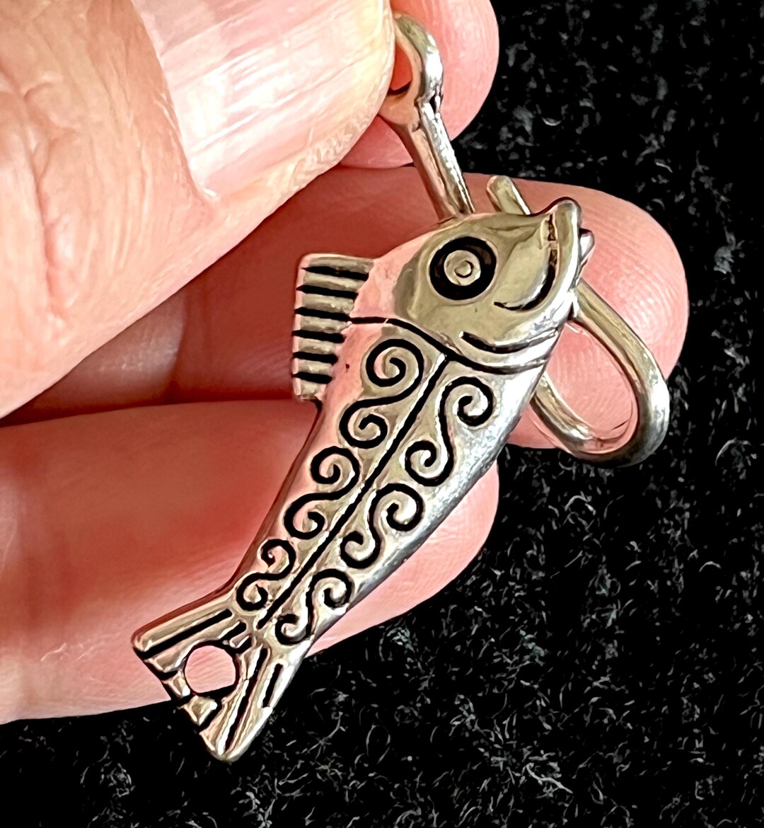 2 Piece Fish & Hook Set Antique Silver Alloy Terra Cast Pendant for ...