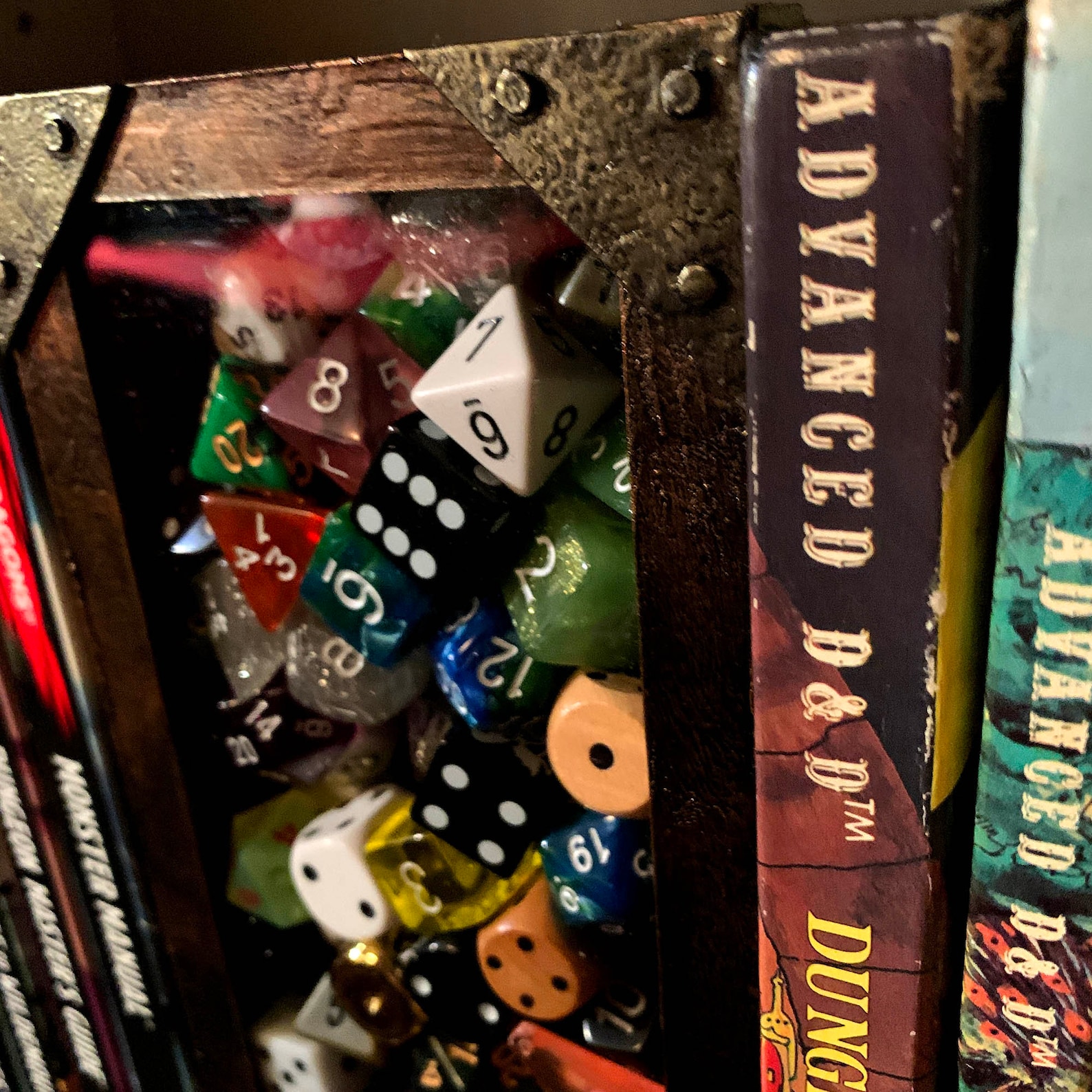 RPG Dice Book Nook / Shelf Display - Etsy