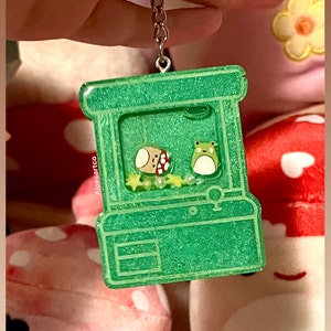 Squish Claw Machine Shaker Keychain - Etsy