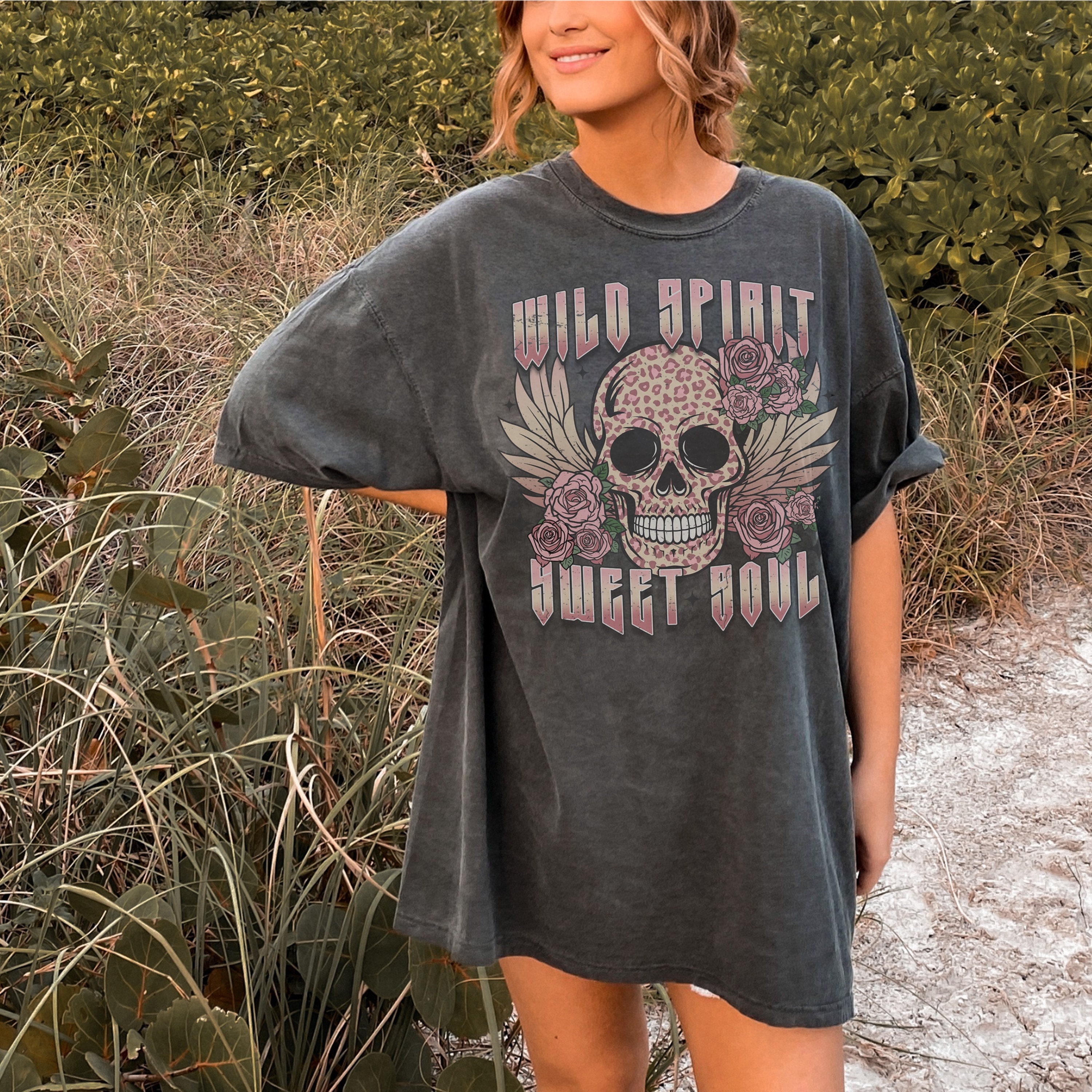 Comfort Colors® Wild Spirit Skull Graphic T-shirt Boho - Etsy
