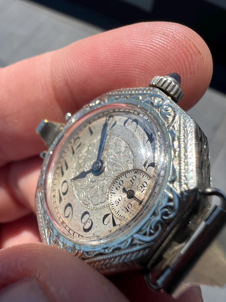 1920s Elgin Art Deco Ladies Watch – Floral Engraved Dial, Sapphire ...