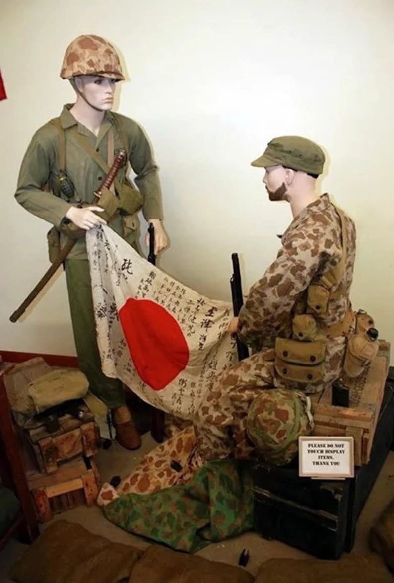 USMC Marine Raider Iwo Jima WW2 Display (100% Genuine) - Etsy