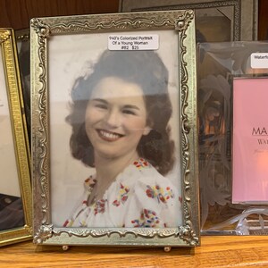 1940’s Colorized Photo and Frame of Young Woman - Etsy