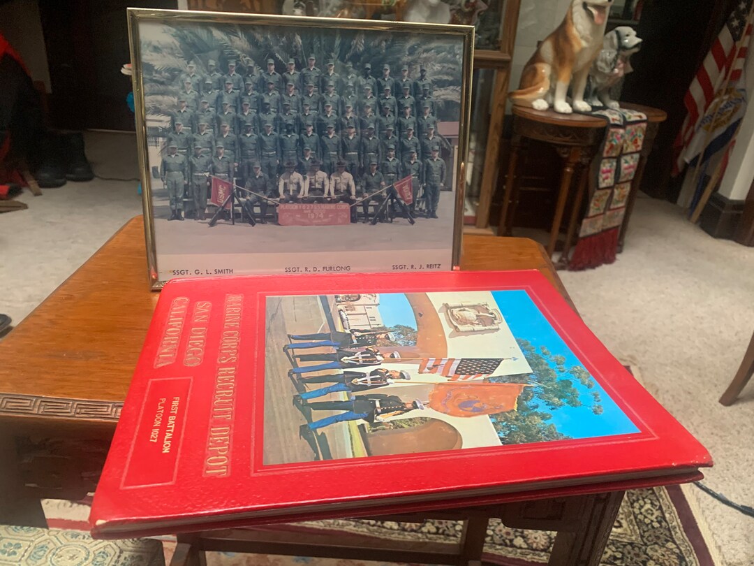 1974 Vietnam Era USMC San Diego Recruiting Depo Graduation Book and ...