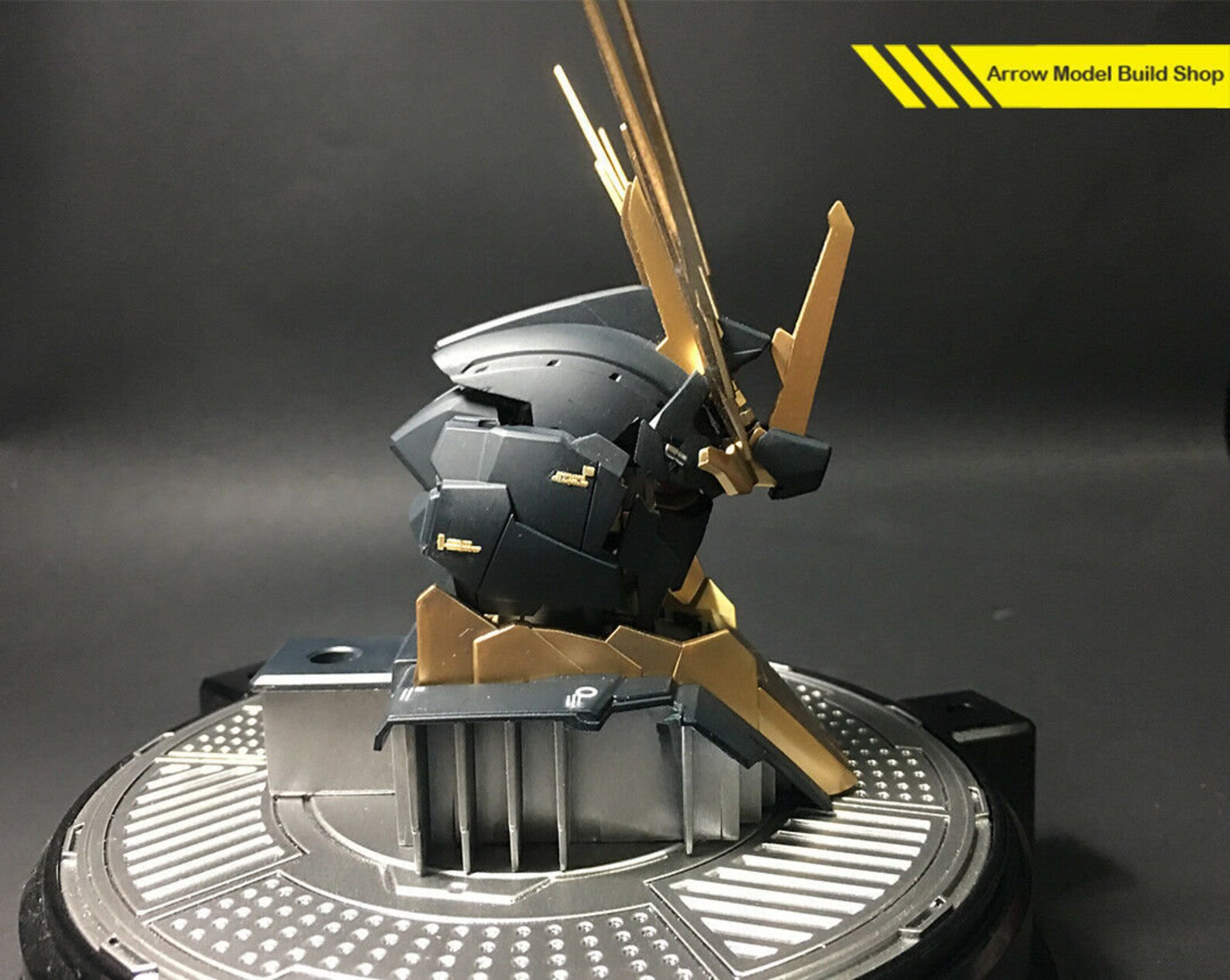 Arrowmodelbuild Unicorn Gundam Banshee Head Stand Built & Painted 1/48 ...
