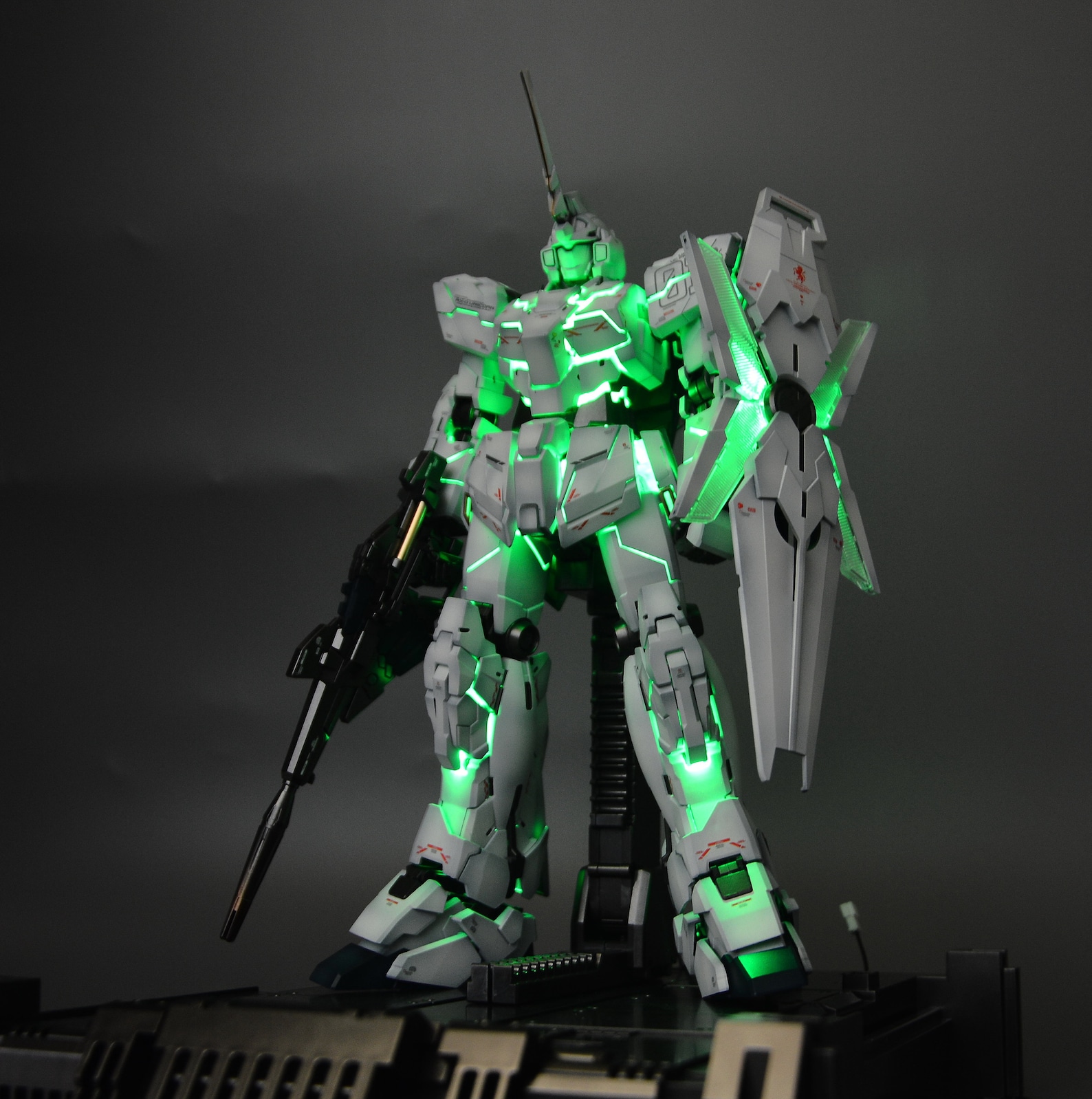 Arrowmodelbuild Unicorn Gundam Built & Painted With LED MGEX - Etsy