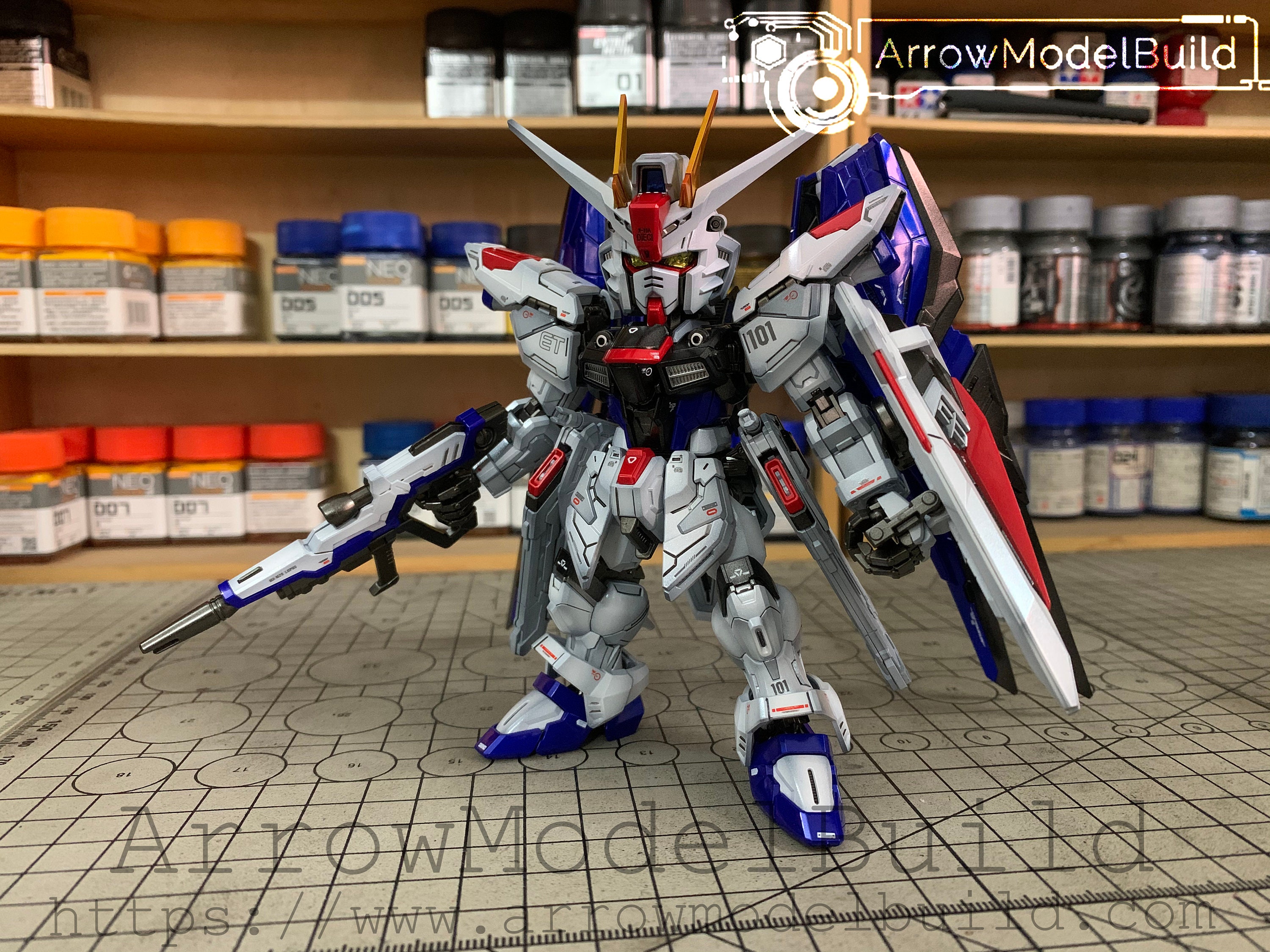 Arrowmodelbuild Freedom Gundam shadow Effect Built & Painted SD Model ...