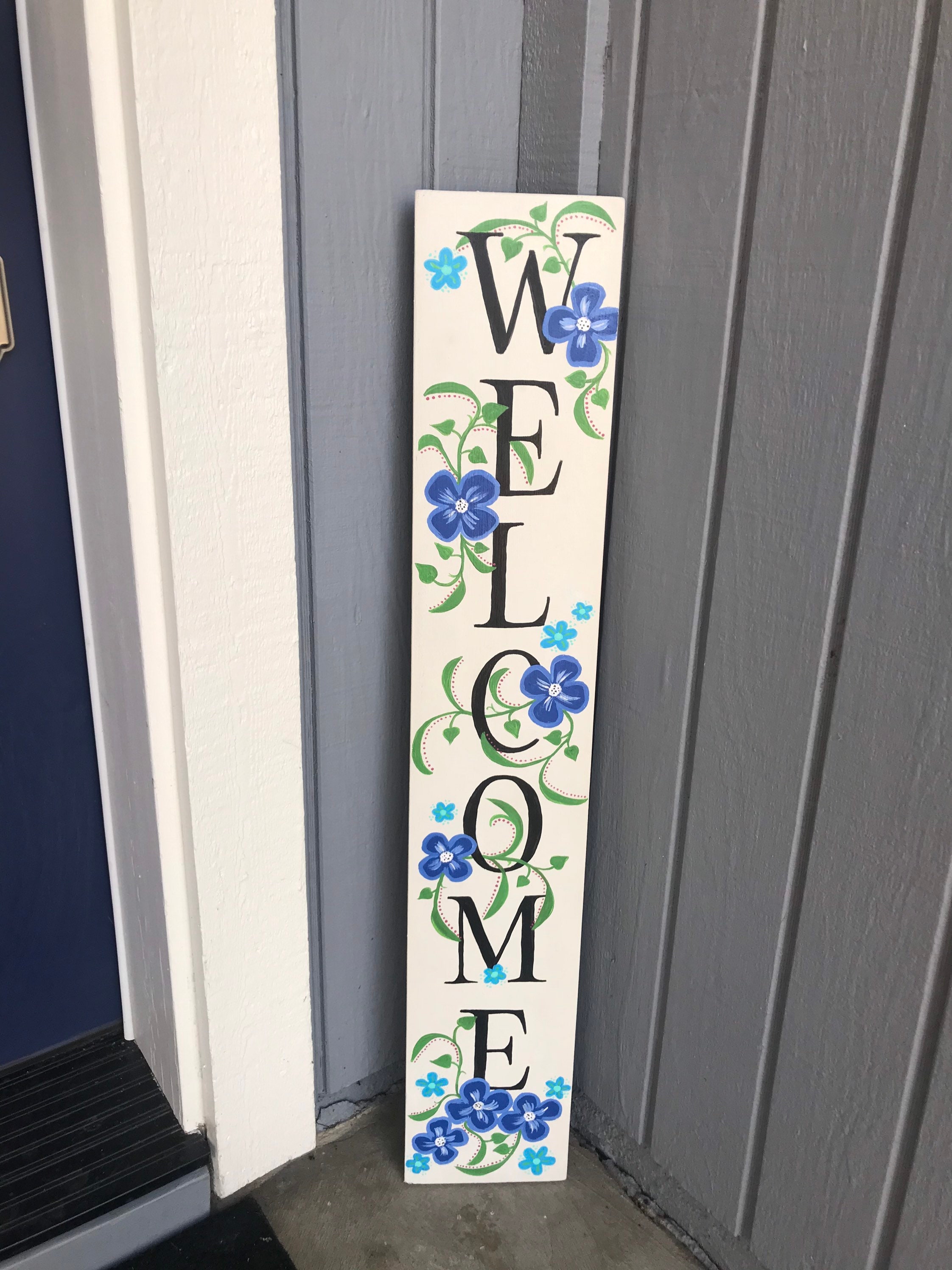 Blue Flower Welcome Sign - Etsy