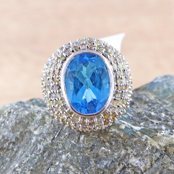 Stunning 925 Sterling Silver Topaz Ring - munimoro.gob.pe