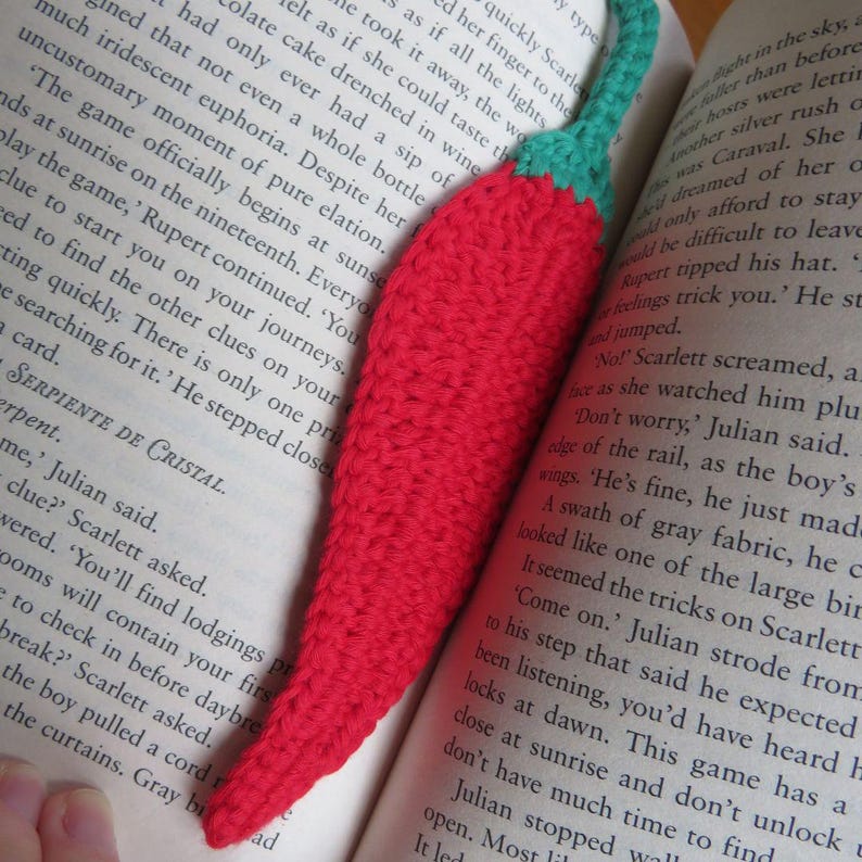 Chili Pepper Crochet Pattern - Spicy Bookmark - PDF Pattern - Etsy