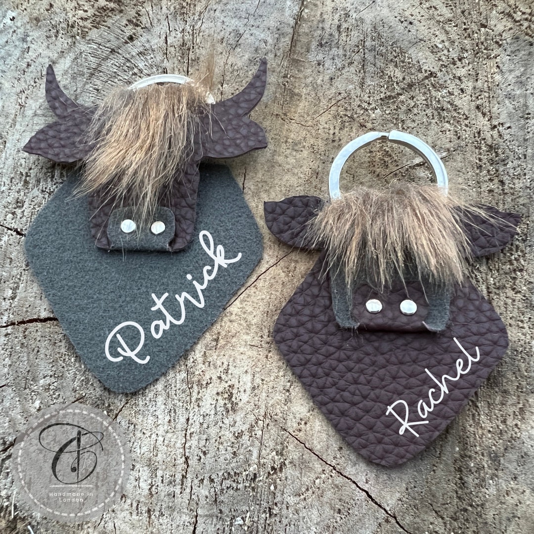 Highland Cow / Bull Faux Leather and Fur Personalised Key Ring - Keys ...