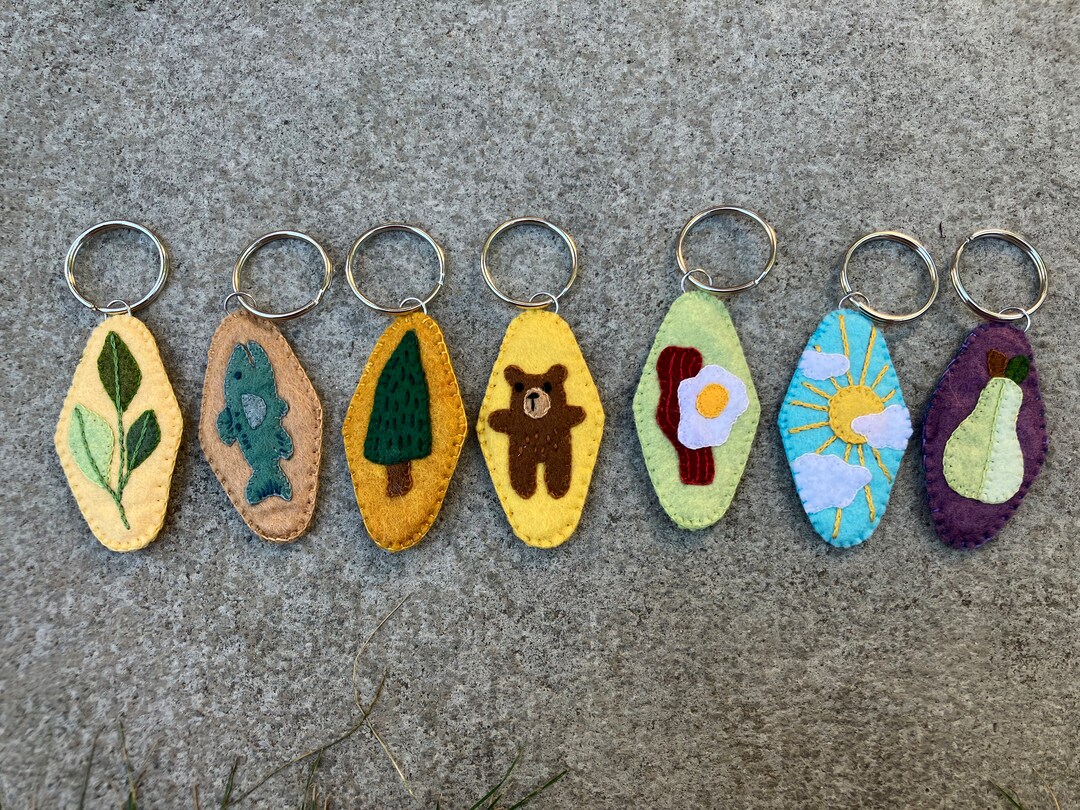 Felt Keychain - Etsy