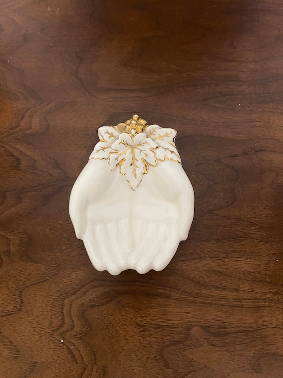 vintage glass hand dish - Gem