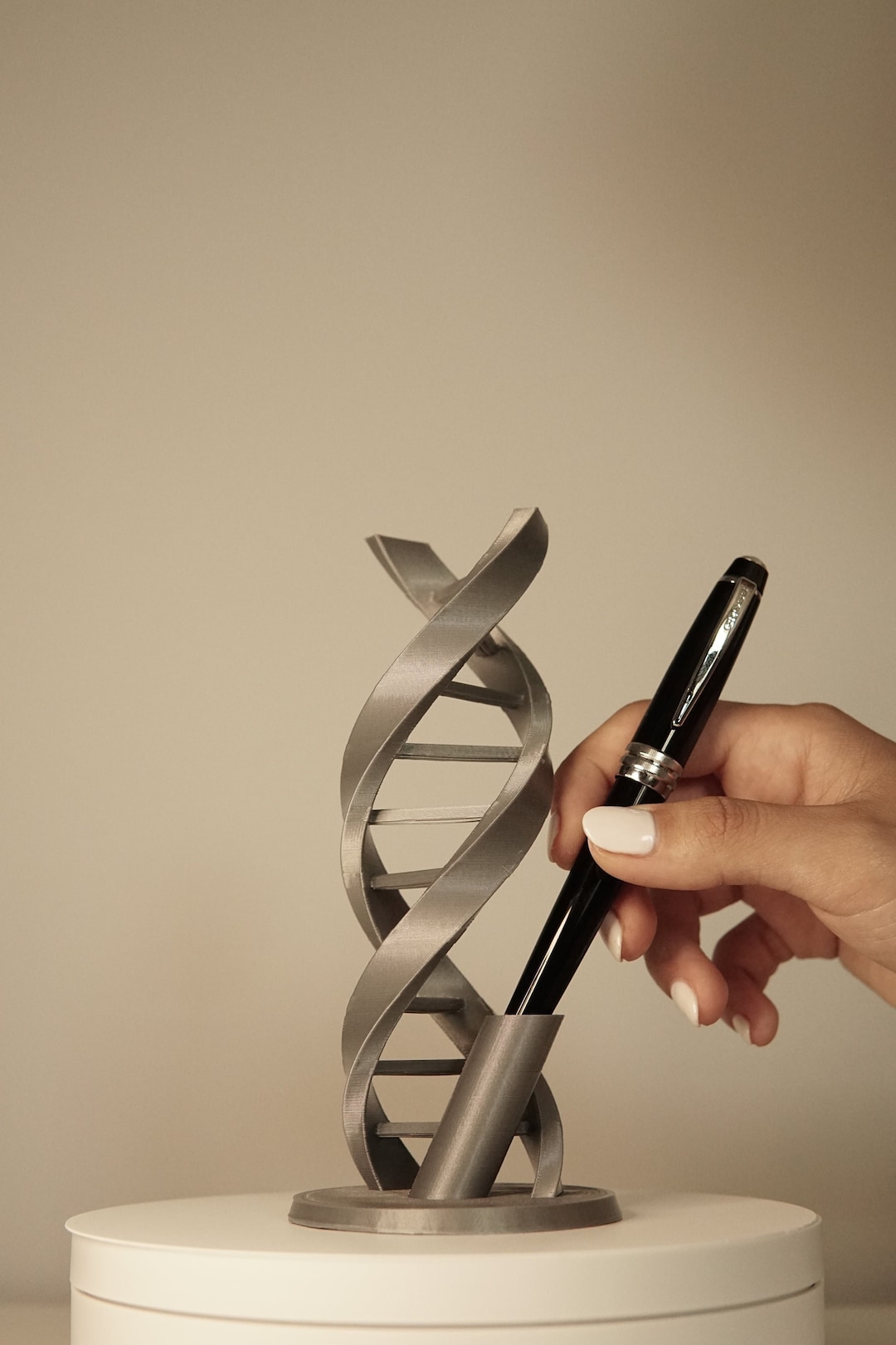 PERSONALIZED CUSTOM DNA Double Helix Pen Holder Biology - Etsy