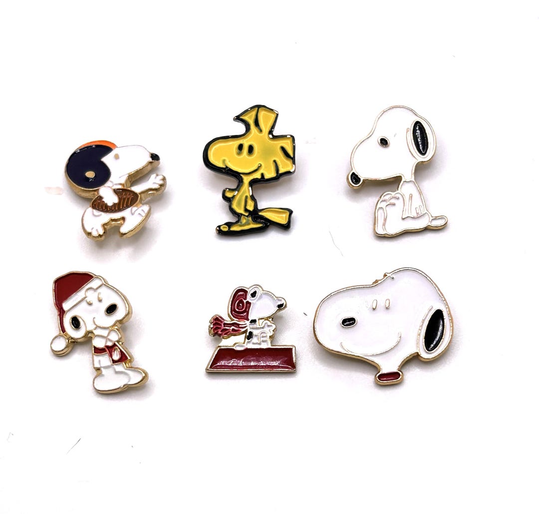 6 Vintage Realistic Button Snoopy Peanuts Sewing Buttons From JBH ...