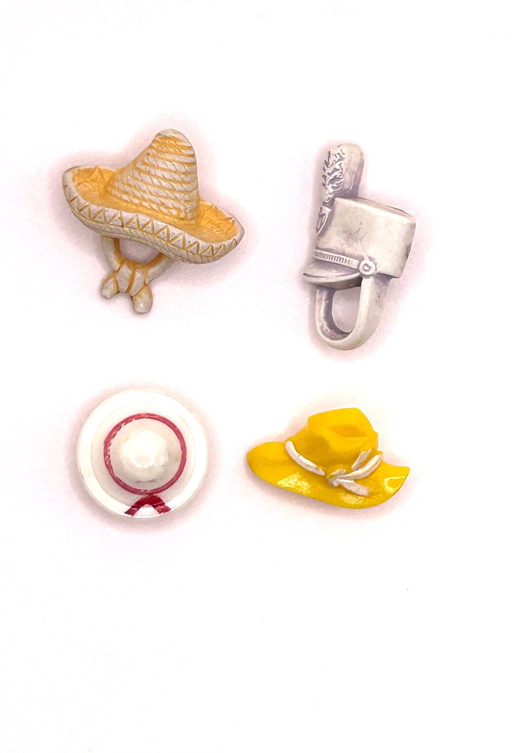 4 Vintage Realistic Buttons PLASTIC Hats sombrero Majorette Sunhat ...