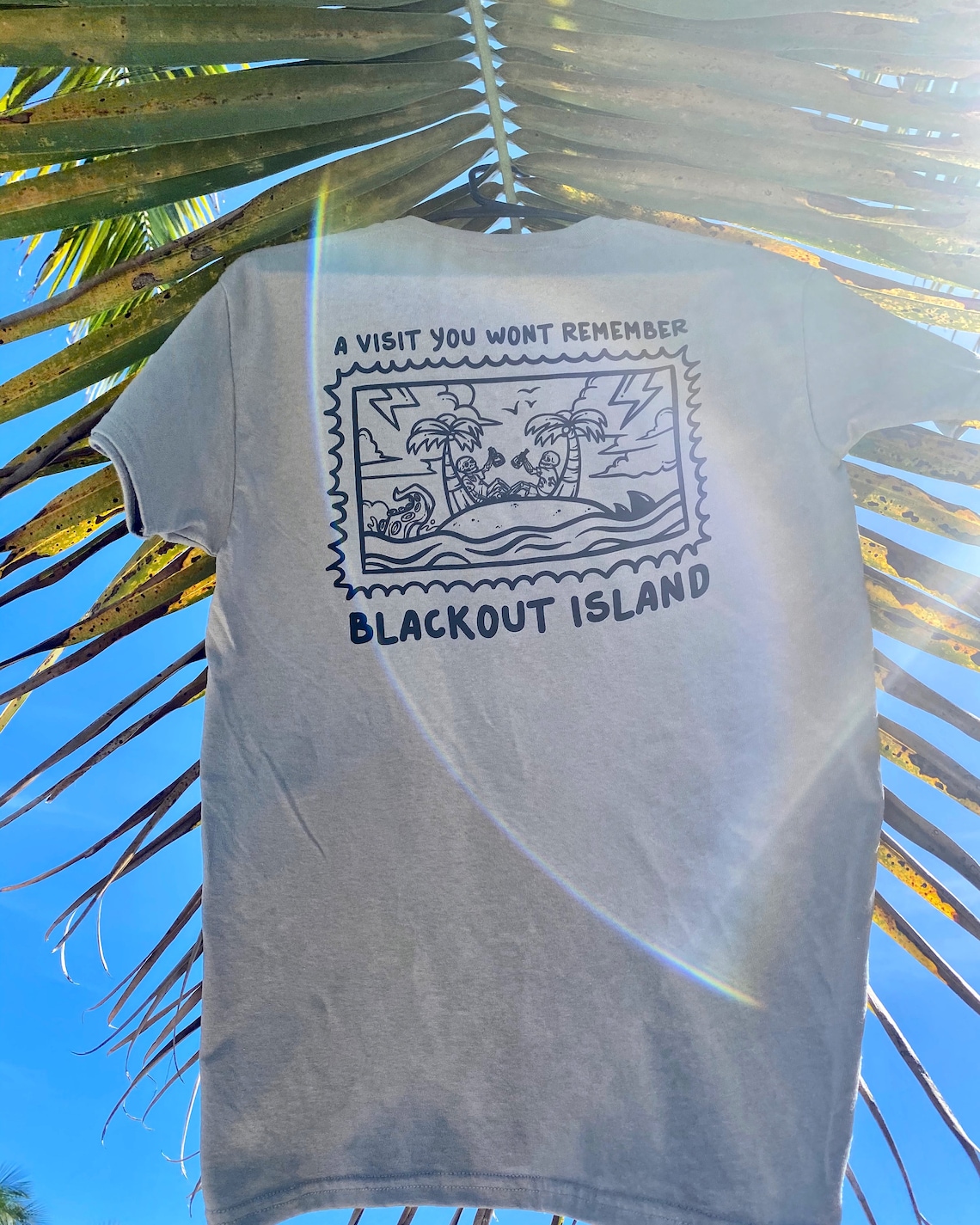 A Visit You Wont Remember T-shirt Short Sleeve Tee *blackout Island ...