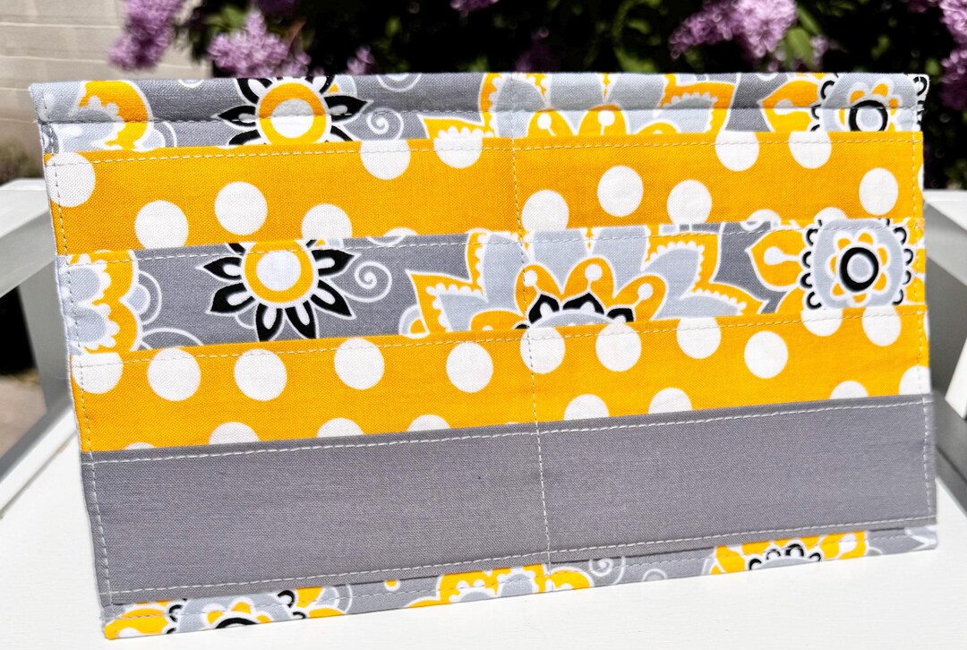 Standing Card Holder, Gray & Gold, Bingo Tabs, 4 Pocket Rows, Card ...
