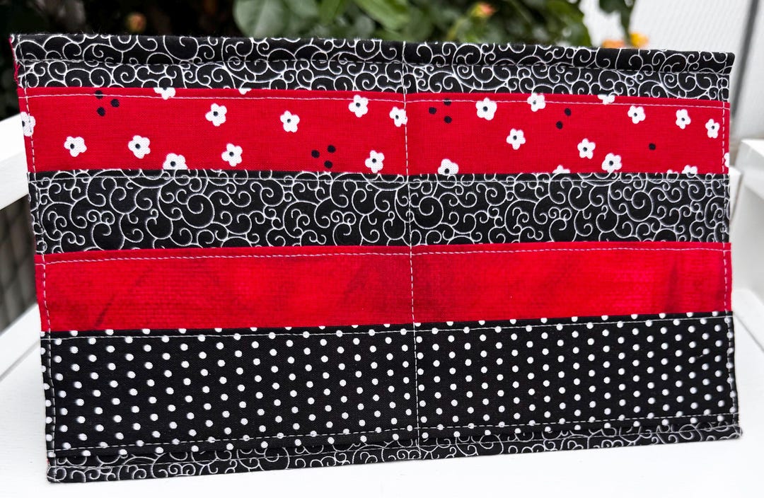 Standing Fabric Holder, Black & Red Bloom, 4 Pocket Rows, Bingo Tabs ...