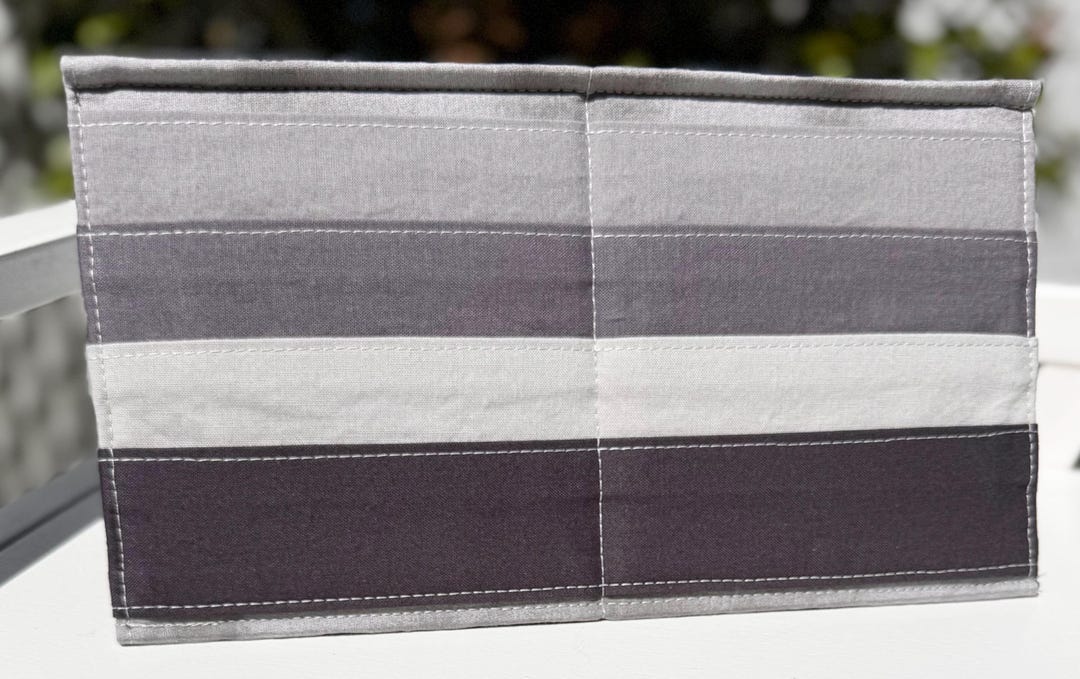 Standing Card Holder, Shades of Gray, Bingo Tabs, 4 Pocket Rows, Card ...