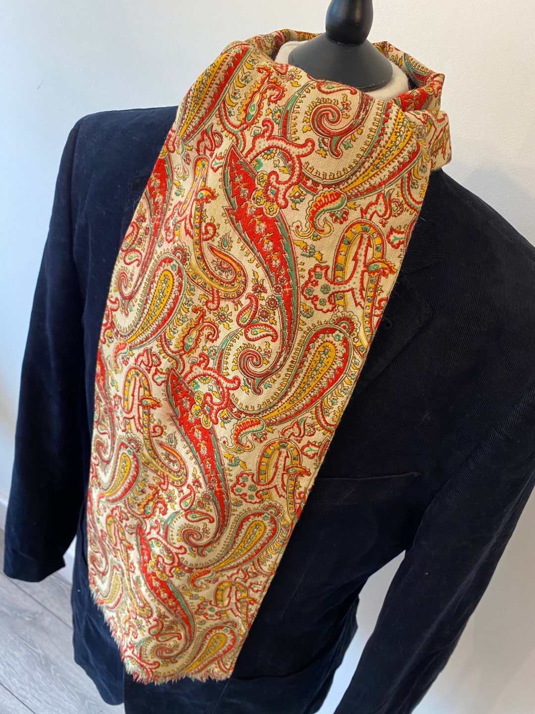 Vintage Mens Indie/mod 1970's Beige Multi Colour Retro Ornate Paisley ...