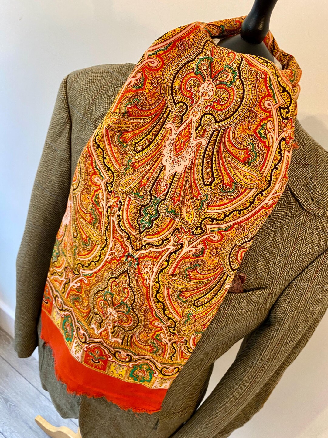 Super Vintage Mens 1970's Indie Mod Red Multi Colour Bohemian ...