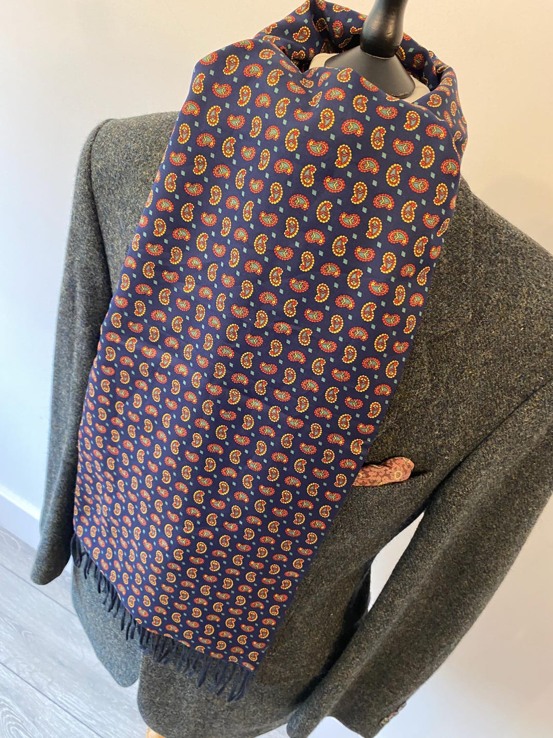 Super Vintage Mens 1970's Indie Mod Navy Cashmink Polyester Paisley ...