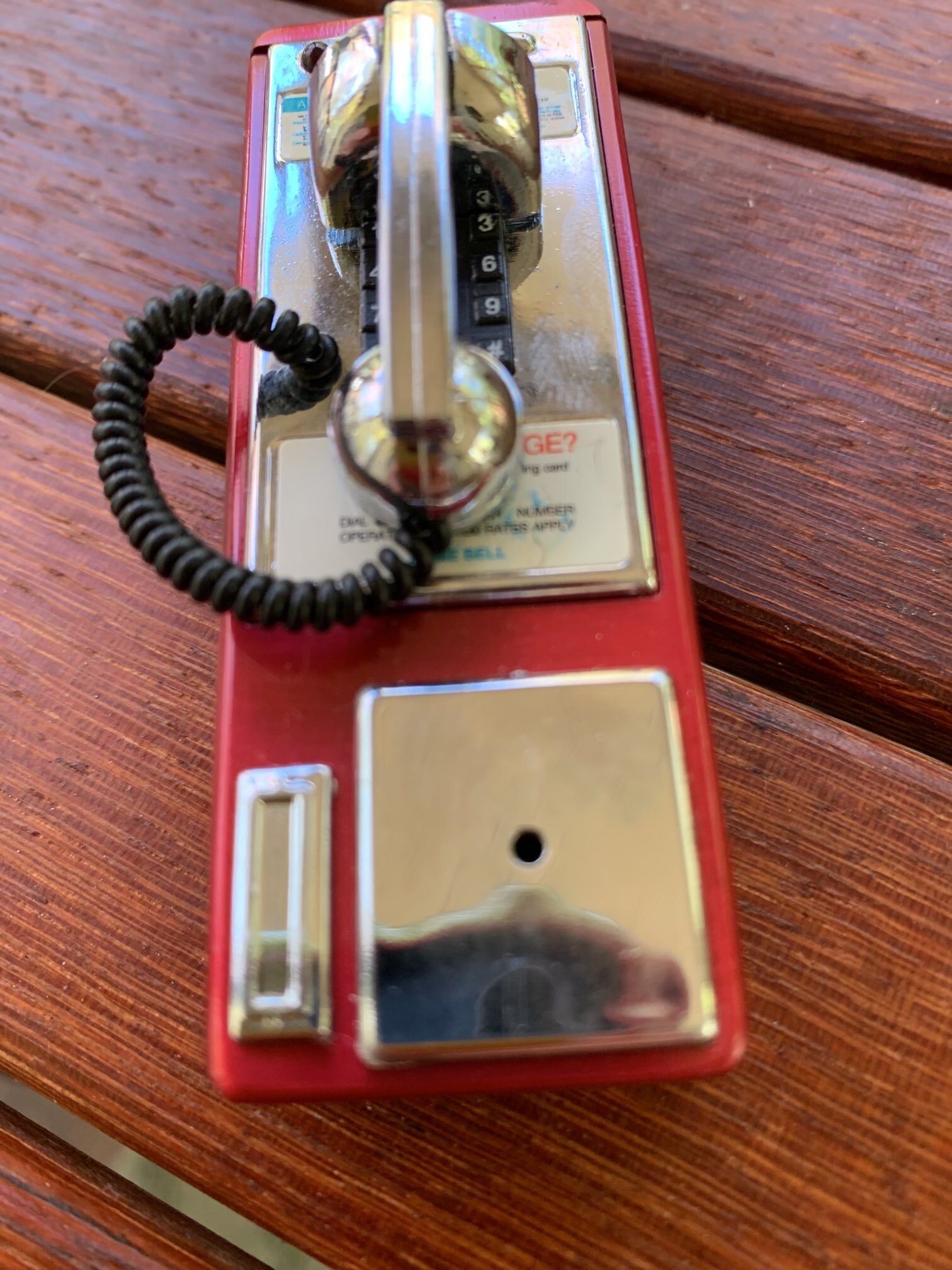 Vintage Modern NOS Red Metallic Detailed Accents Pay Phone Cigarette ...