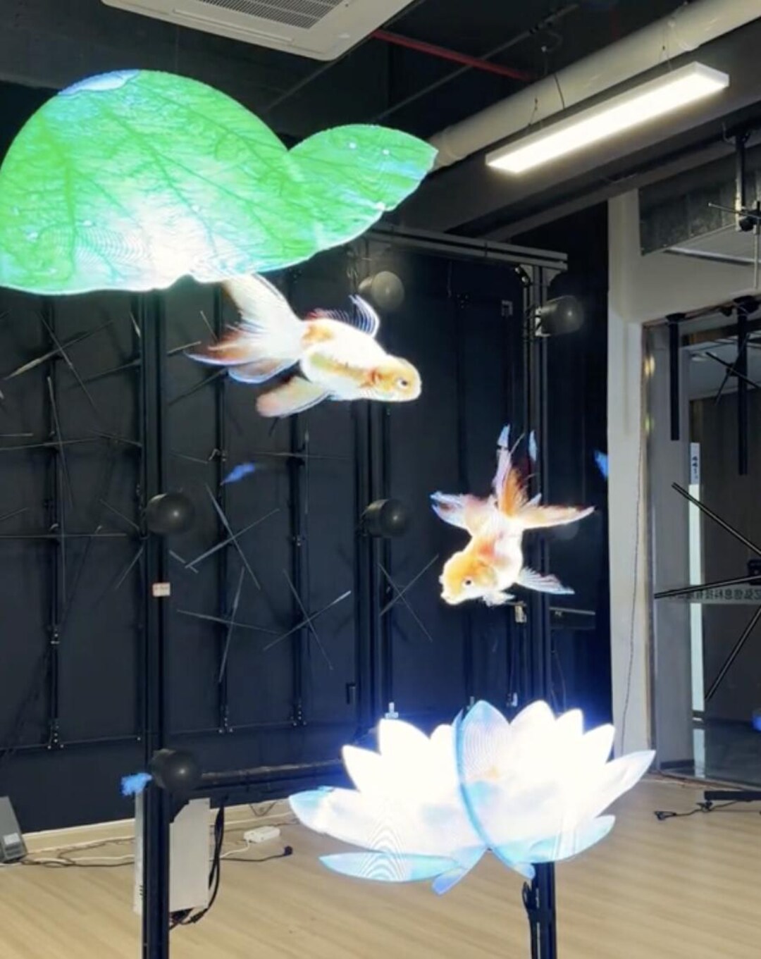 3D Holographic Fan Display All Sizes Three-piece HD Display Life-size ...