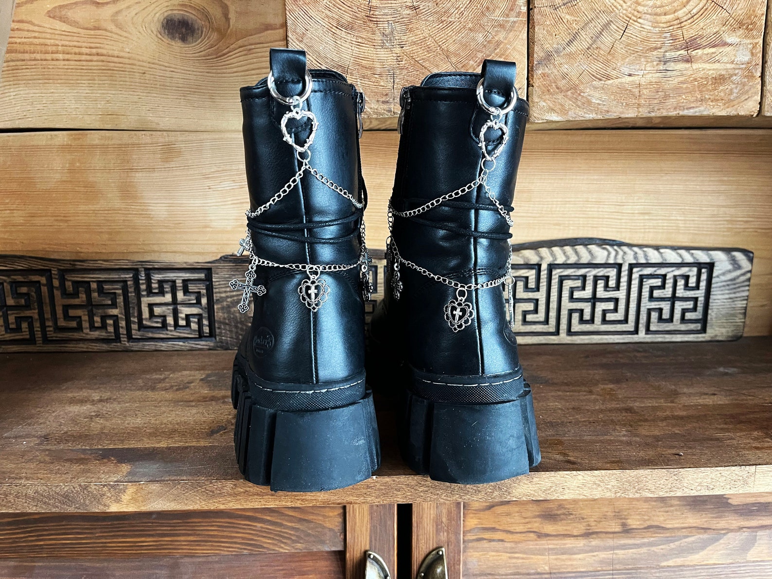 Combat Boots Chain Charms Cross, Barbed Wire Heart Set Goth Boot ...