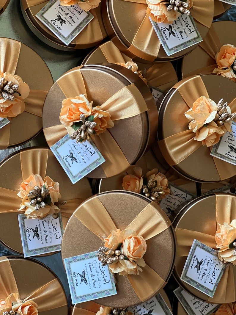 Favor Boxes | Gold Tin Boxes | Mithai Favor Boxes | Wedding Return ...