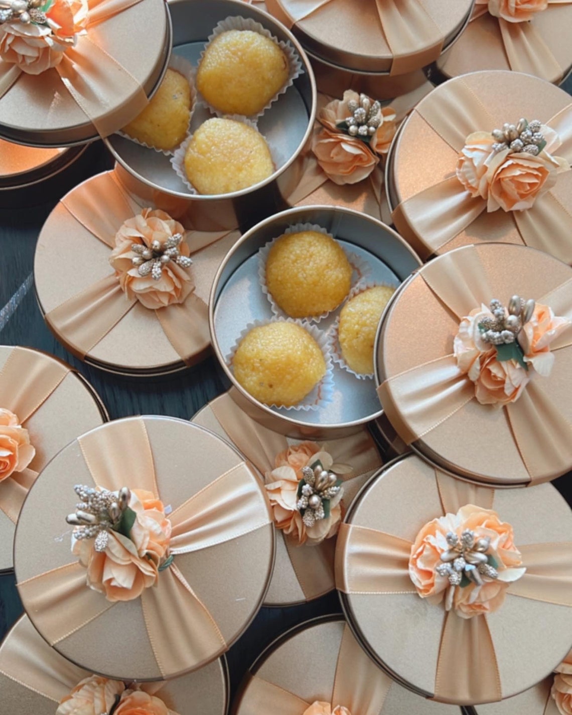 Favor Boxes | Gold Tin Boxes | Mithai Favor Boxes | Wedding Return ...