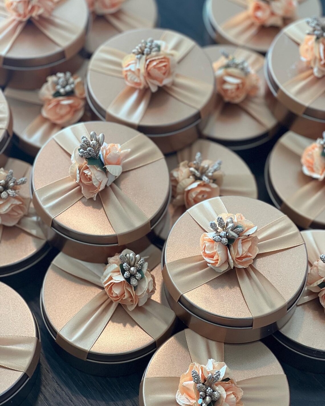 Favor Boxes | Gold Tin Boxes | Mithai Favor Boxes | Wedding Return ...