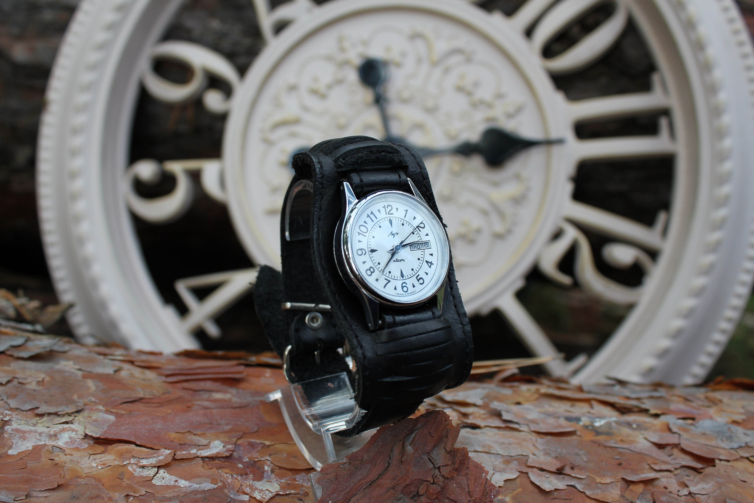 Vintage Watch Luch Belarusian Wrist Watch Quartz Watch - Etsy